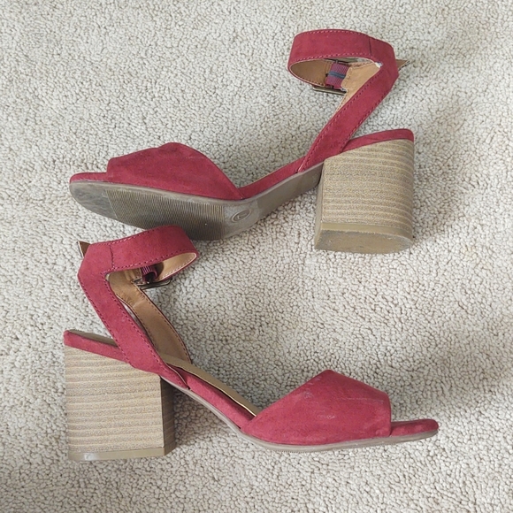 Universal Thread | Shoes | Universal Thread Burgundy Strappy Block Heel ...